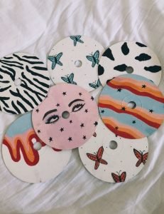 7 Easy VSCO Aesthetic DIY Acrylic Paint Ideas – hannah greene